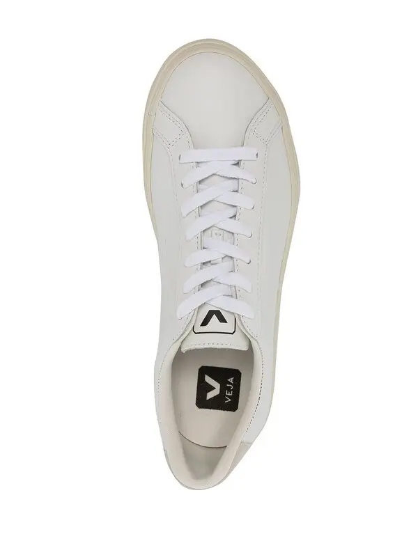 VEJA - VEJA Embroidered Logo Low-Top Sneakers