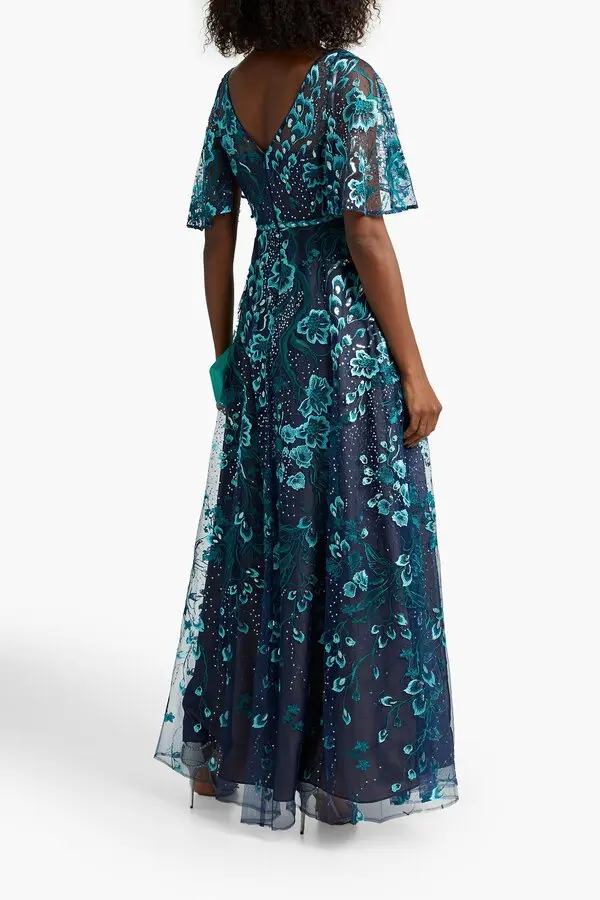 green emerald velvet dress Marchesa Notte Ombre Glitter Tulle Dress Wine Size 6 Sleeveless V-Neck –  Celebrity Owned main image 1