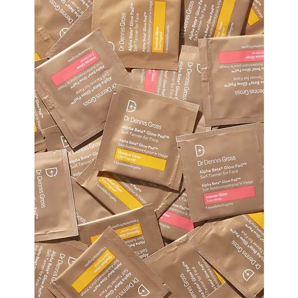 DR. DENNIS GROSS SKINCARE Alpha Beta Intense Glow Pad Facial Self Tanner 2.2ml