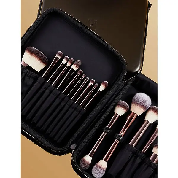 HOURGLASS Vegan Brush Collection