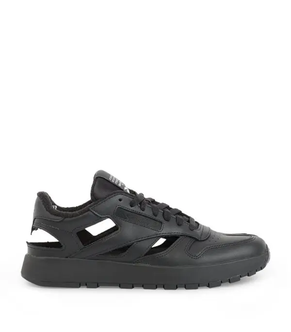 MAISON MARGIELA X Reebok Classic Tabi Sneakers