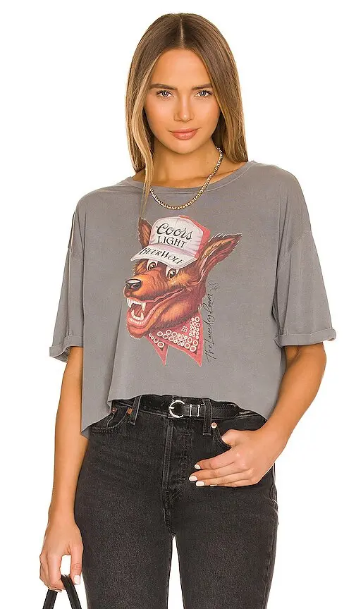 THE LAUNDRY ROOM Beer Wolf Crop Oversized Tee In Grey