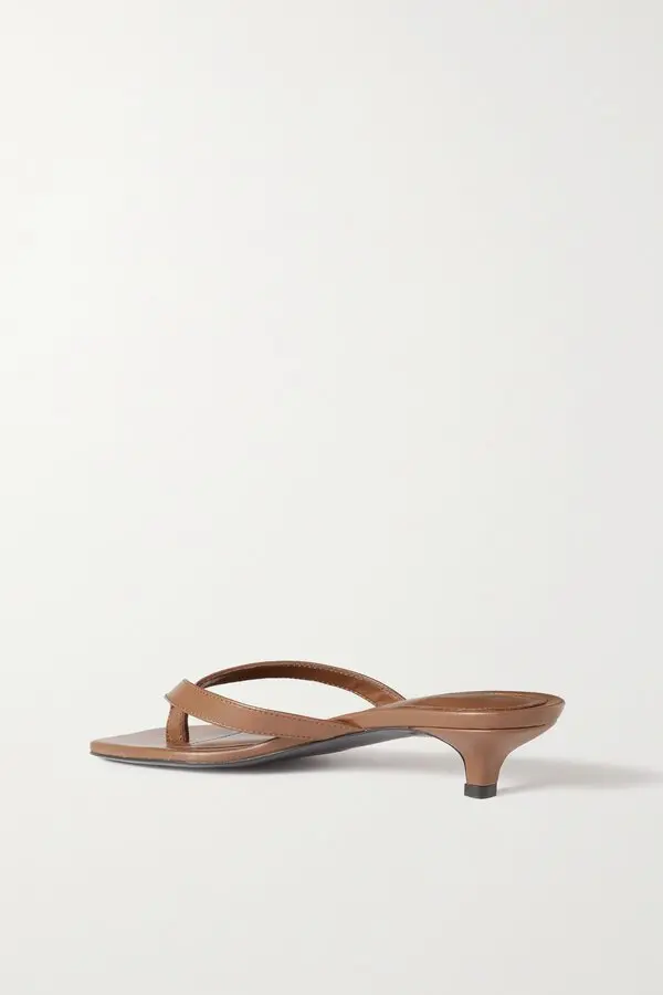 TOTEME Leather Flip Flops - Brown
