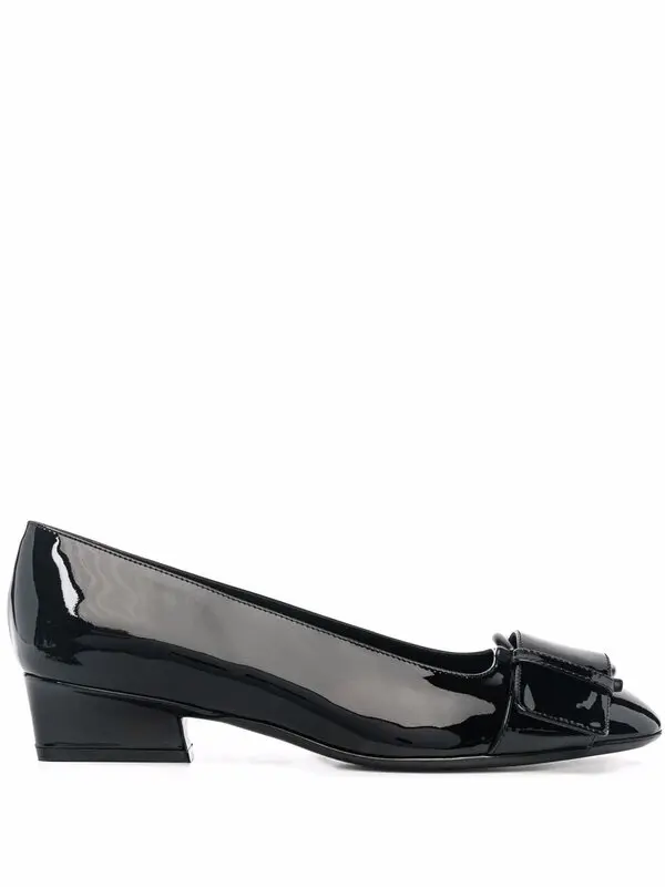 FERRAGAMO Buckle-detail Pumps - Black