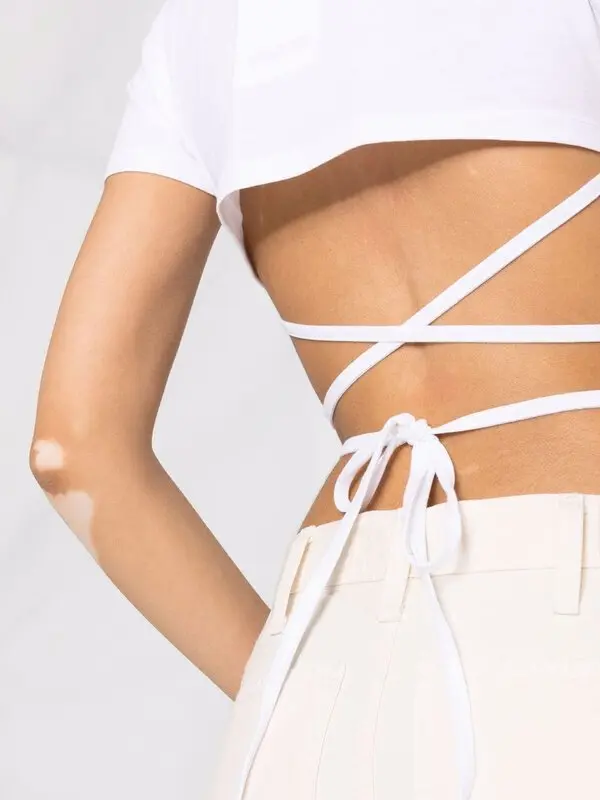Jacquemus Le T-shirt Baci Cropped Top - White
