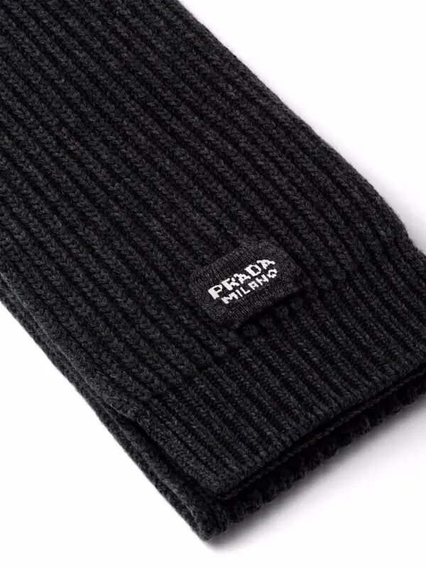 Prada Logo-patch Knitted Scarf - Black