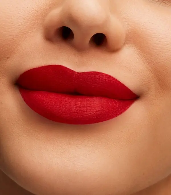 MAC COSMETICS Retro Matte Liquid Lipcolour - Red