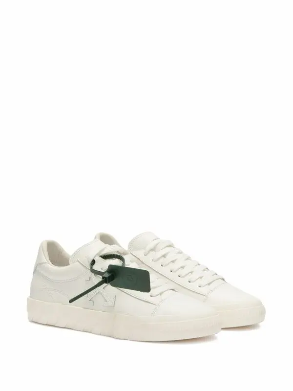 Off-White Vulcanized Low-top Sneakers - White