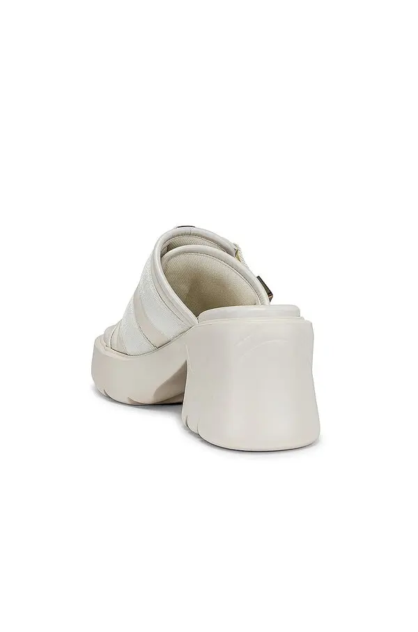 Bottega Veneta Flash Buckle Mule Sandals - String