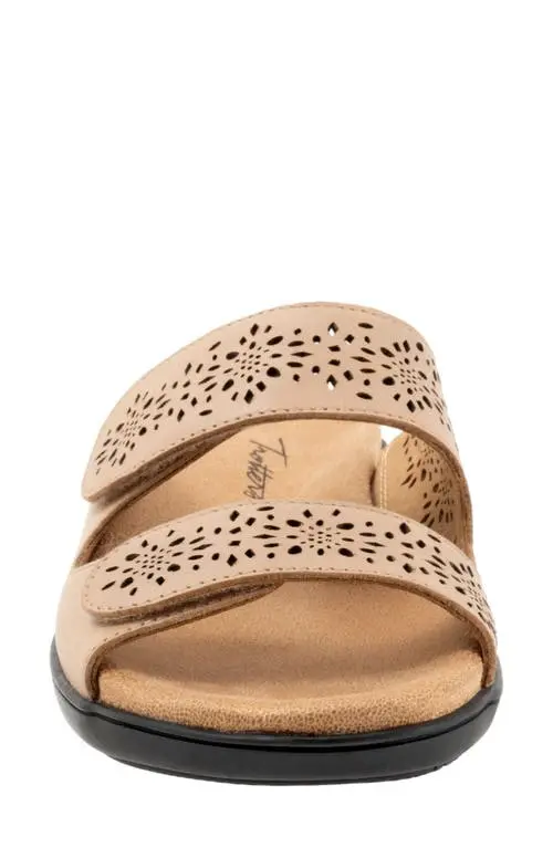 Trotters Ruthie Sandal - Beige