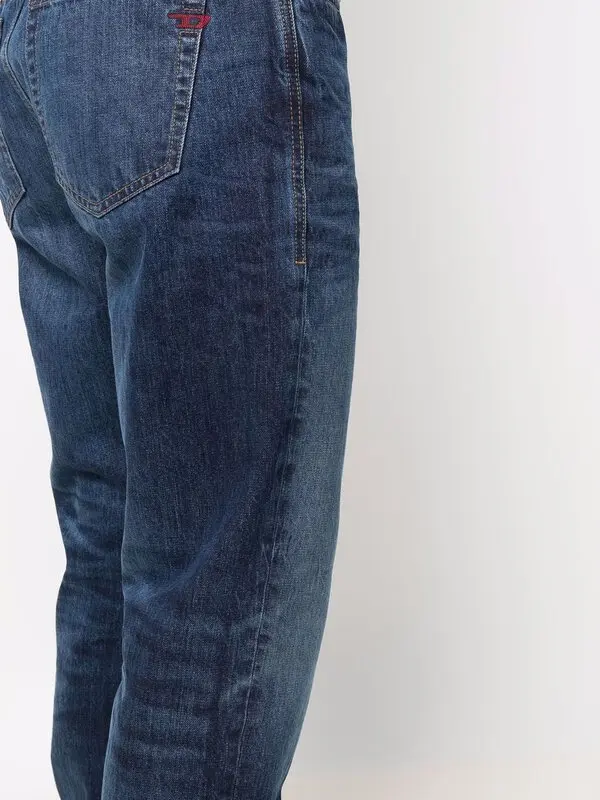 DIESEL® D-viker Straight-leg Jeans