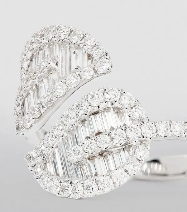 ANITA KO Leaf Ring With Diamonds