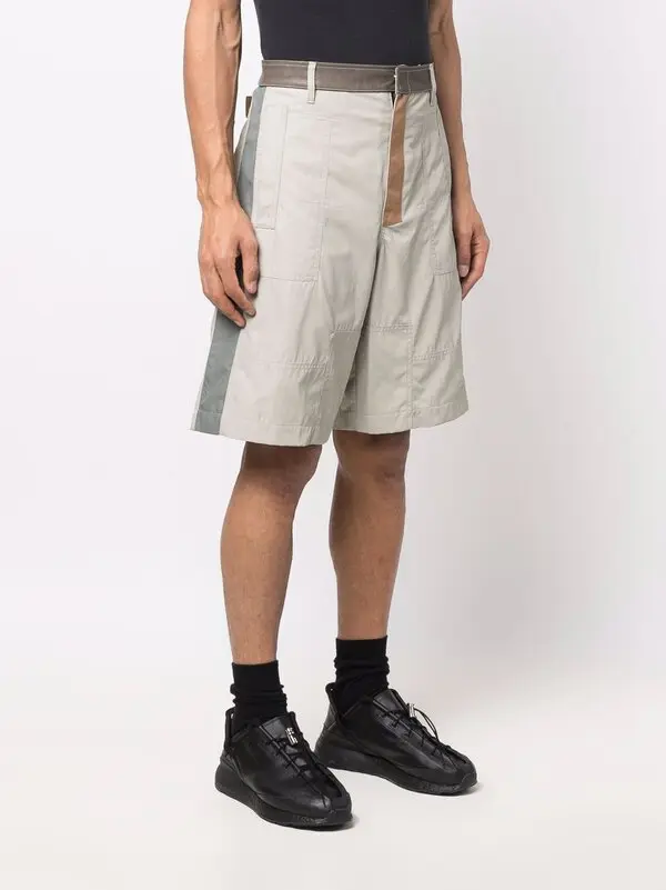 DIESEL® Knee-length Shorts With Logo Patch - Green