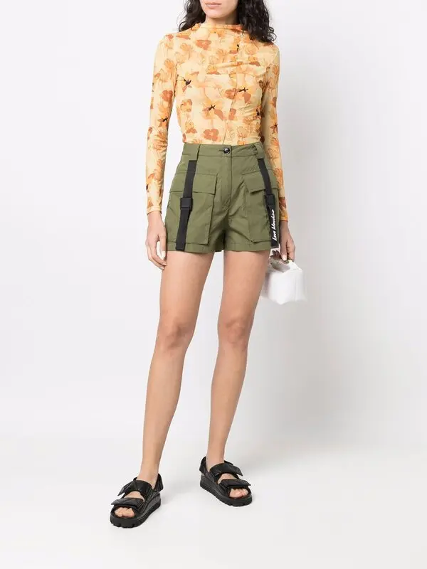 Moschino Logo-tape Pleated Shorts - Green