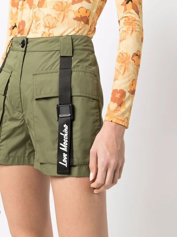 Moschino Logo-tape Pleated Shorts - Green