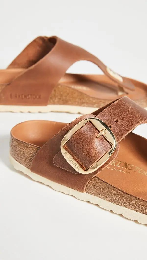 BIRKENSTOCK Gizeh Big Buckle Sandals - Cognac