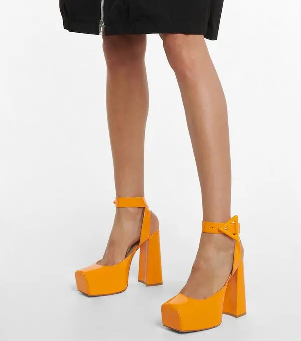 Bottega Veneta Tower Leather Platform Pumps