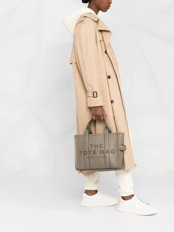 Marc Jacobs Medium Grained Leather Tote Bag - Brown