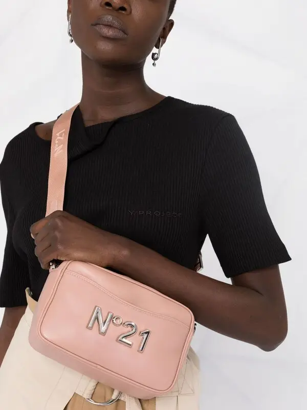 N°21 Logo-plaque Leather Crossbody Bag - Pink