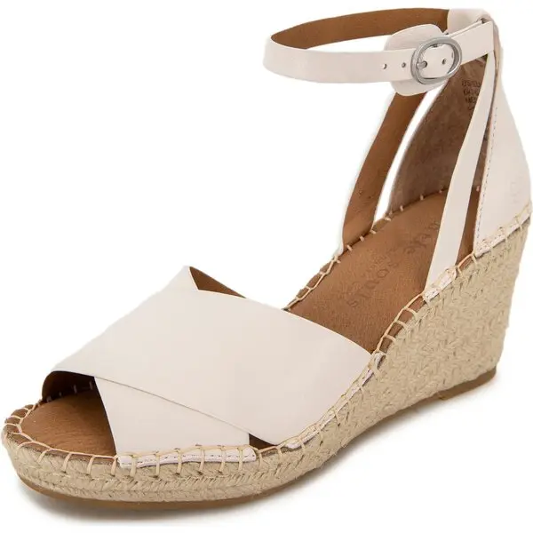 GENTLE SOULS SIGNATURE Charli X Wedge Sandal - Off White