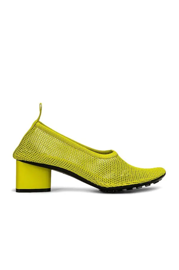 Bottega Veneta Stretch Web Flex Sock Pumps - Kiwi