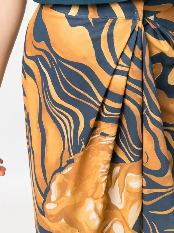 Alberta Ferretti Graphic Print Pleated Skirt
