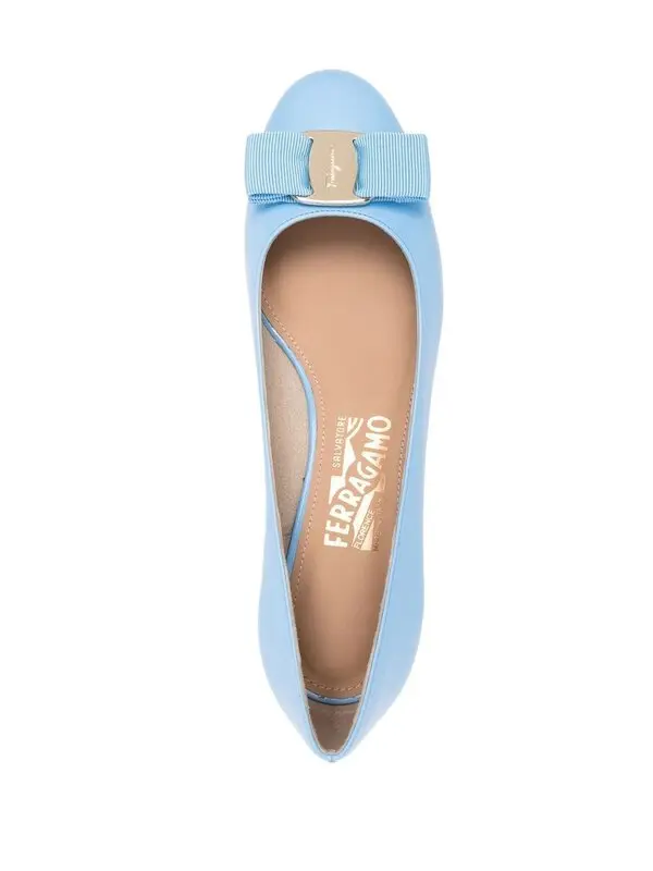 FERRAGAMO Kitten Heel Pumps - Blue