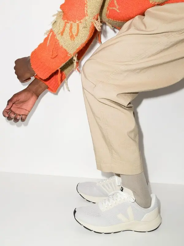 VEJA Logo-patch Low-top Sneakers
