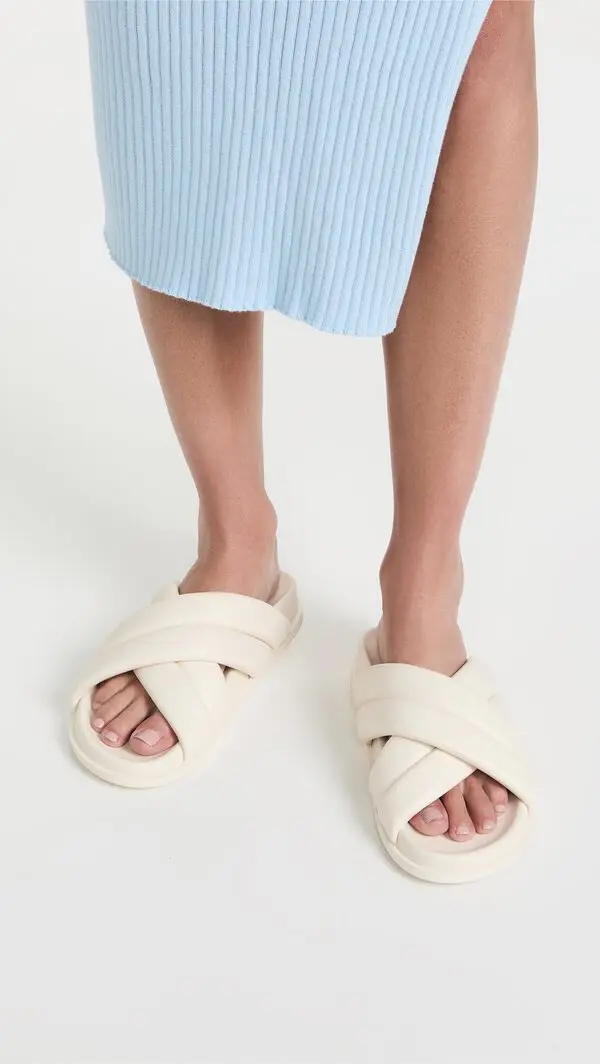 ANINE BING Lizzie Slides