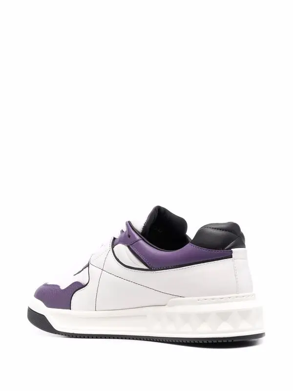 Valentino Garavani One Stud Low-top Sneakers - White