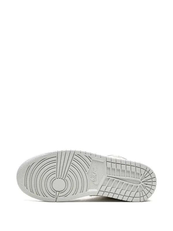 JORDAN Air 1 Mid Sanddrift Sneakers - Neutrals
