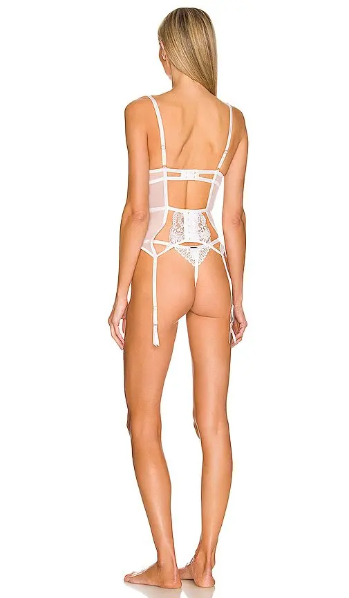 Bluebella Marseille Wired Basque - White