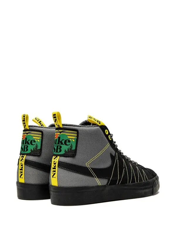 Nike Zoom Blazer Mid Prm Sneakers