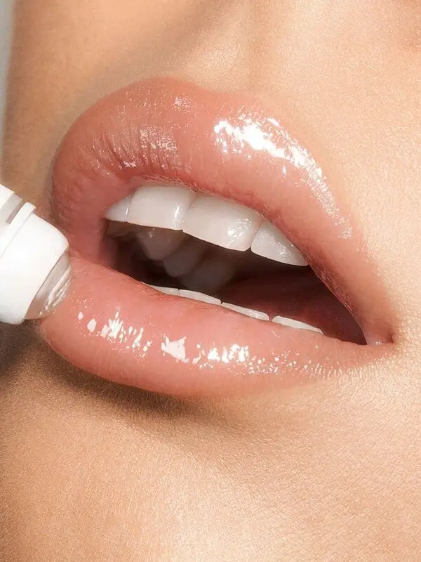 Charlotte Tilbury Charlotte's Magic Lip Oil Crystal Elixir Balm