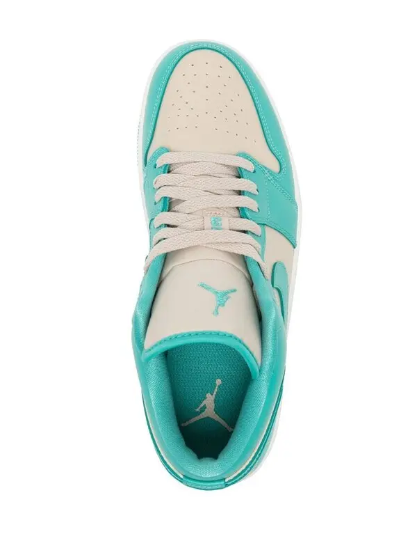 JORDAN Air Low Sneakers - Green