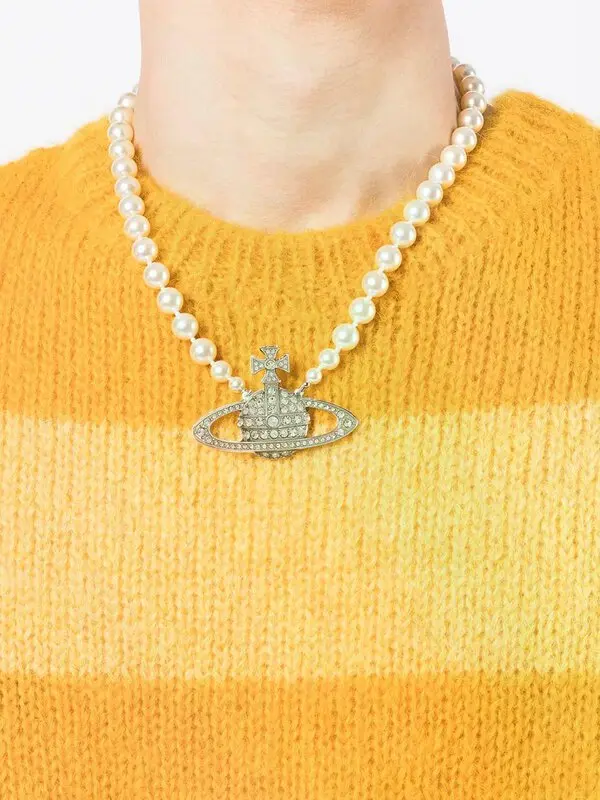 VIVIENNE WESTWOOD Row Pearl Orb Charm Necklace