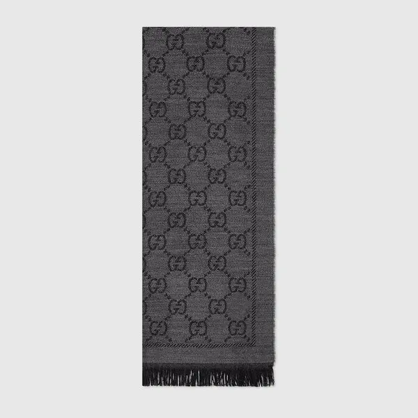 Gucci Gg Wool Scarf - Grey