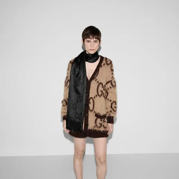 Gucci Gg Jacquard Silk Wool Shawl - Black