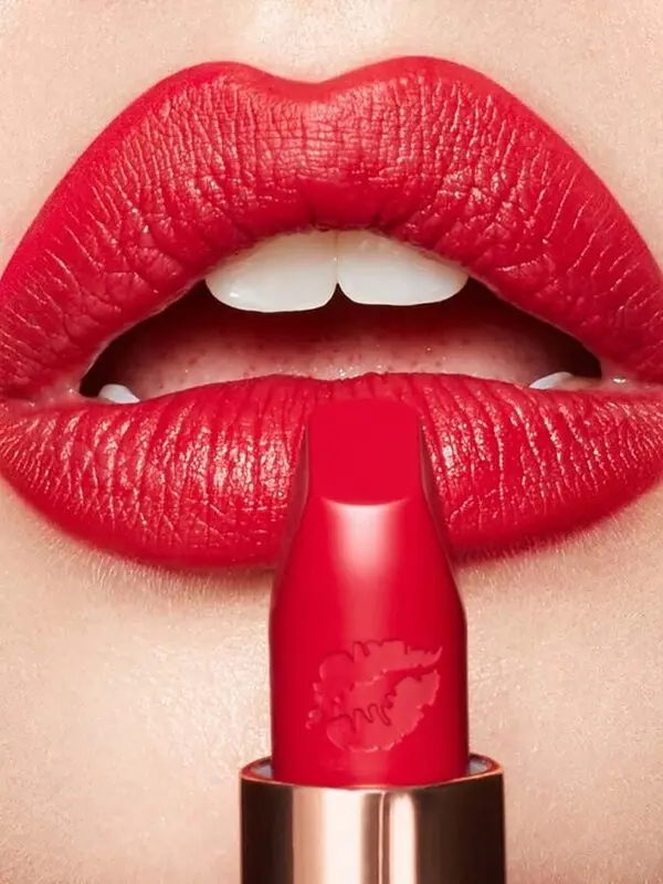 Charlotte Tilbury Hot Lips 2 Lipstick Refill - Patsy Red