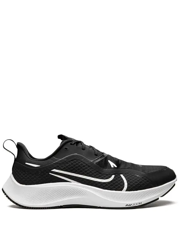 Nike Air Zoom Pegasus 37 Shield Sneakers
