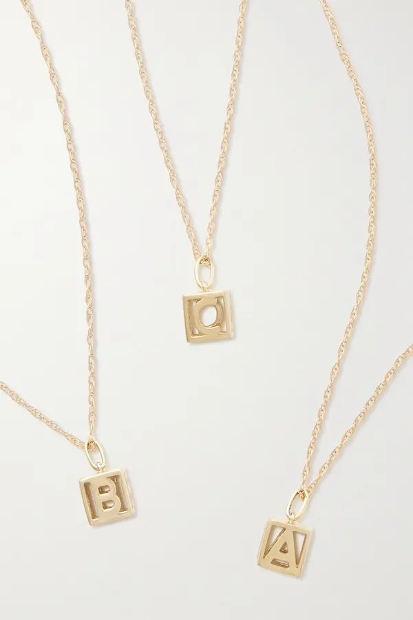 STONE AND STRAND Baby Block Diamond Necklace