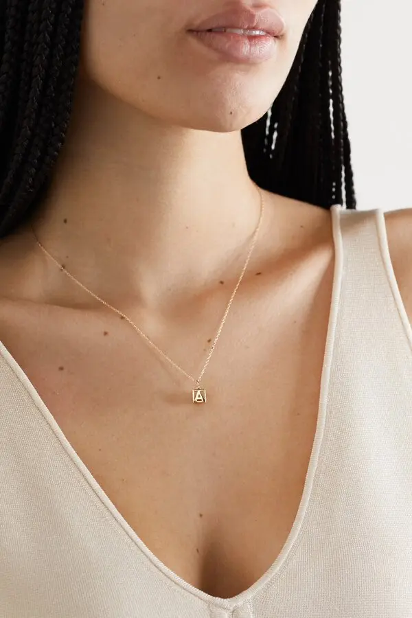 STONE AND STRAND Baby Block Diamond Necklace