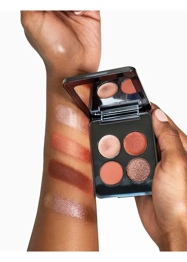 ROEN Eyes On Me Eyeshadow Palette