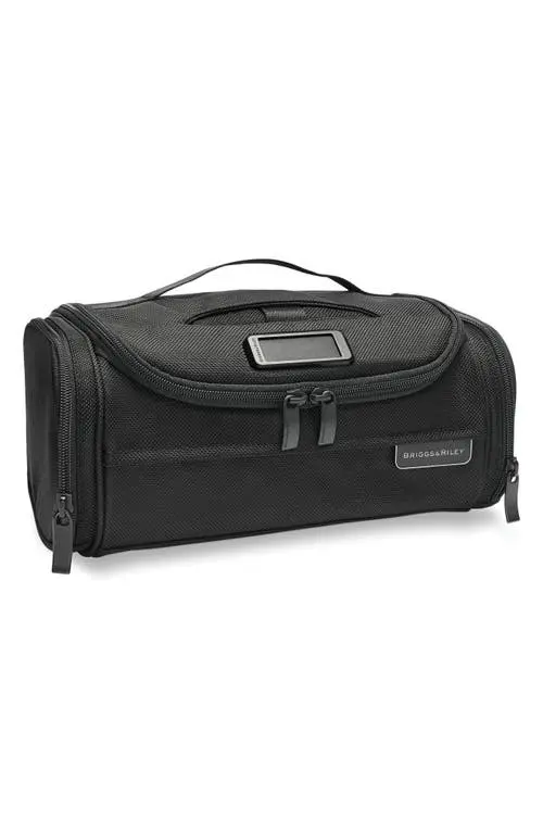 Briggs & Riley Baseline Executive Essentials Toiletry Bag