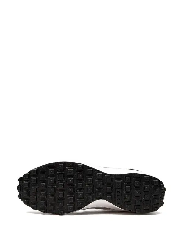 Nike Waffle Debut Sneakers - Black