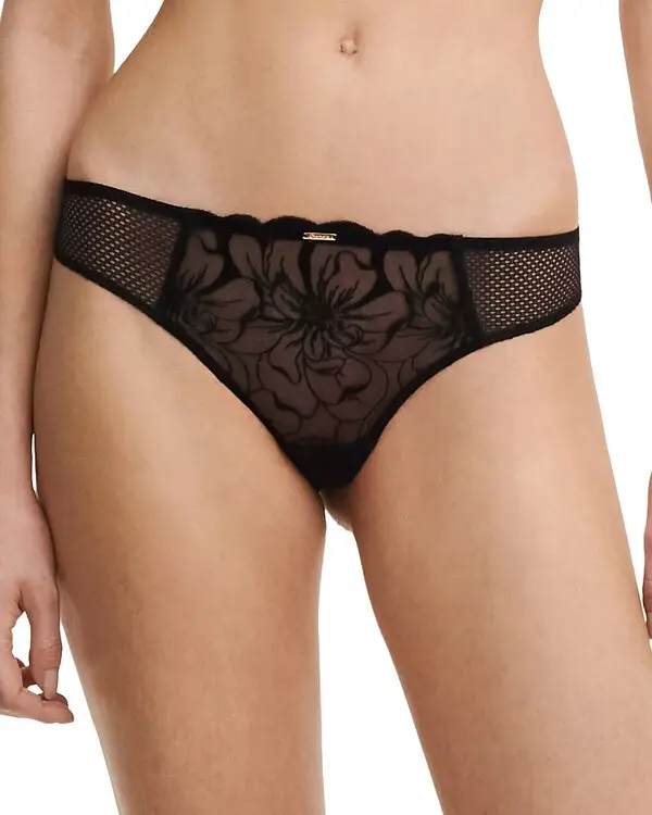 Chantelle Fleurs Thong - Black