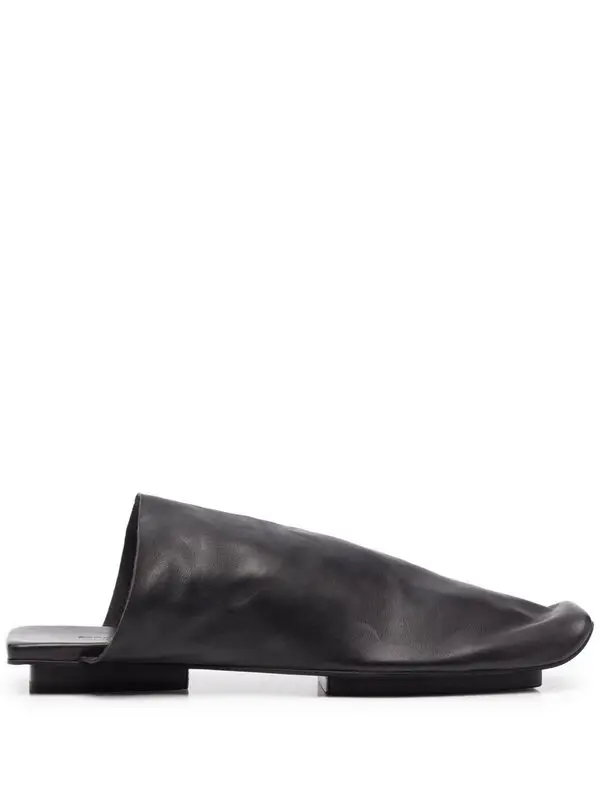 UMA WANG Square-toe Flat Mules