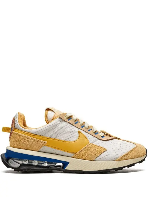 Nike Air Max Pre-day Warm-core Sneakers - White