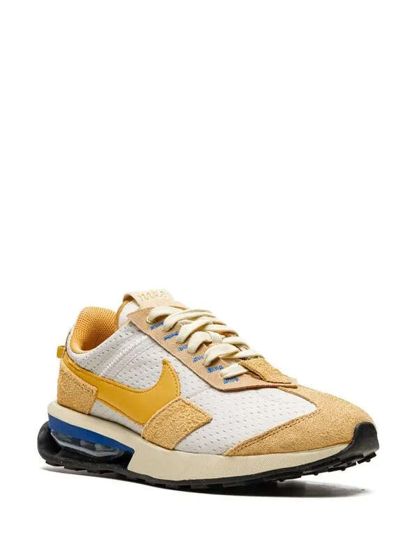 Nike Air Max Pre-day Warm-core Sneakers - White