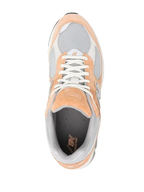 NEW BALANCE 2002r Panelled Sneakers - Orange